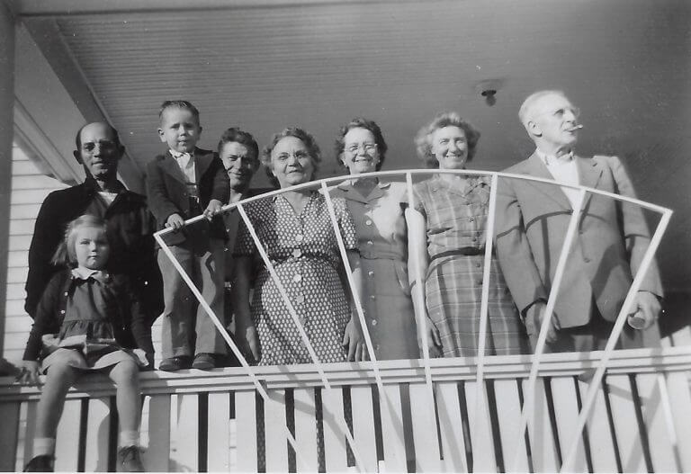 608 5th Ave NW - Mount Vernon Historic Preservation Commission