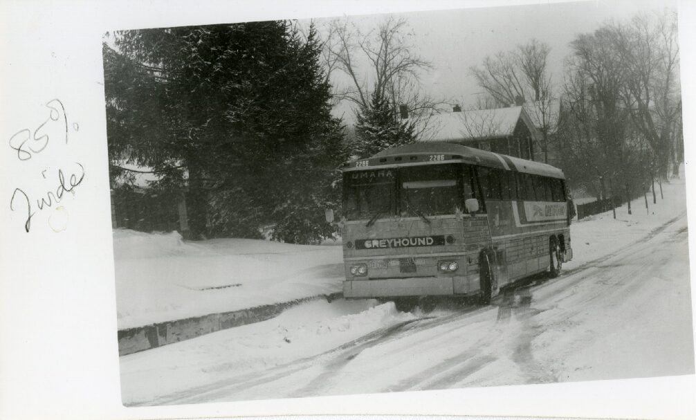 Sun Photos from the 1980s and 90s - Greyhound Bus - Mount Vernon ...