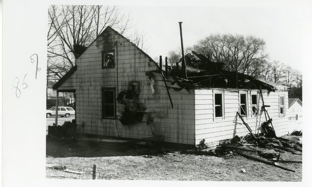 Sun Photos from the 1980s and 90s - Bertram House Fire - Mount Vernon ...